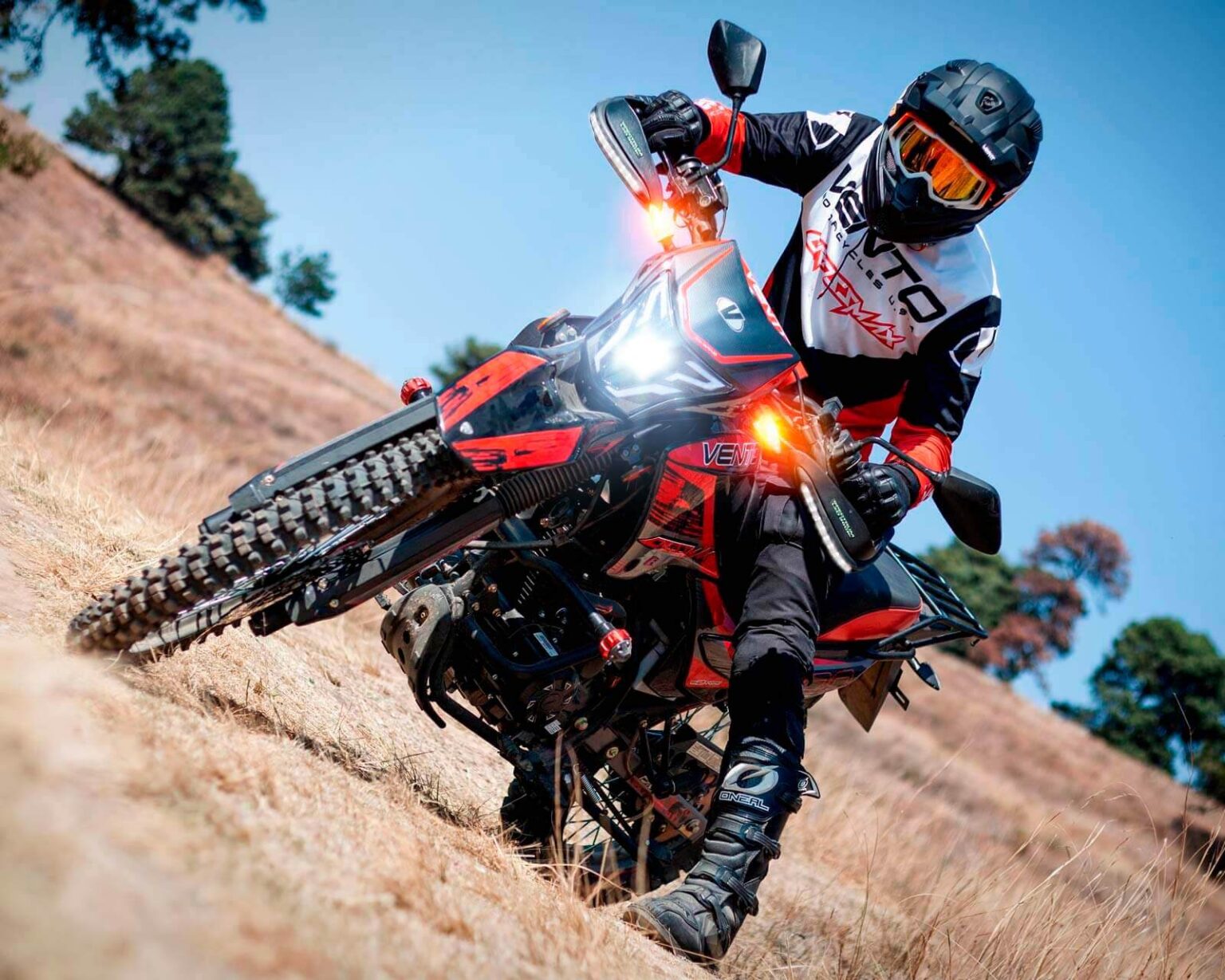 Crossmax 200 – Vento Motorcycles U.S.A │ Nicaragua